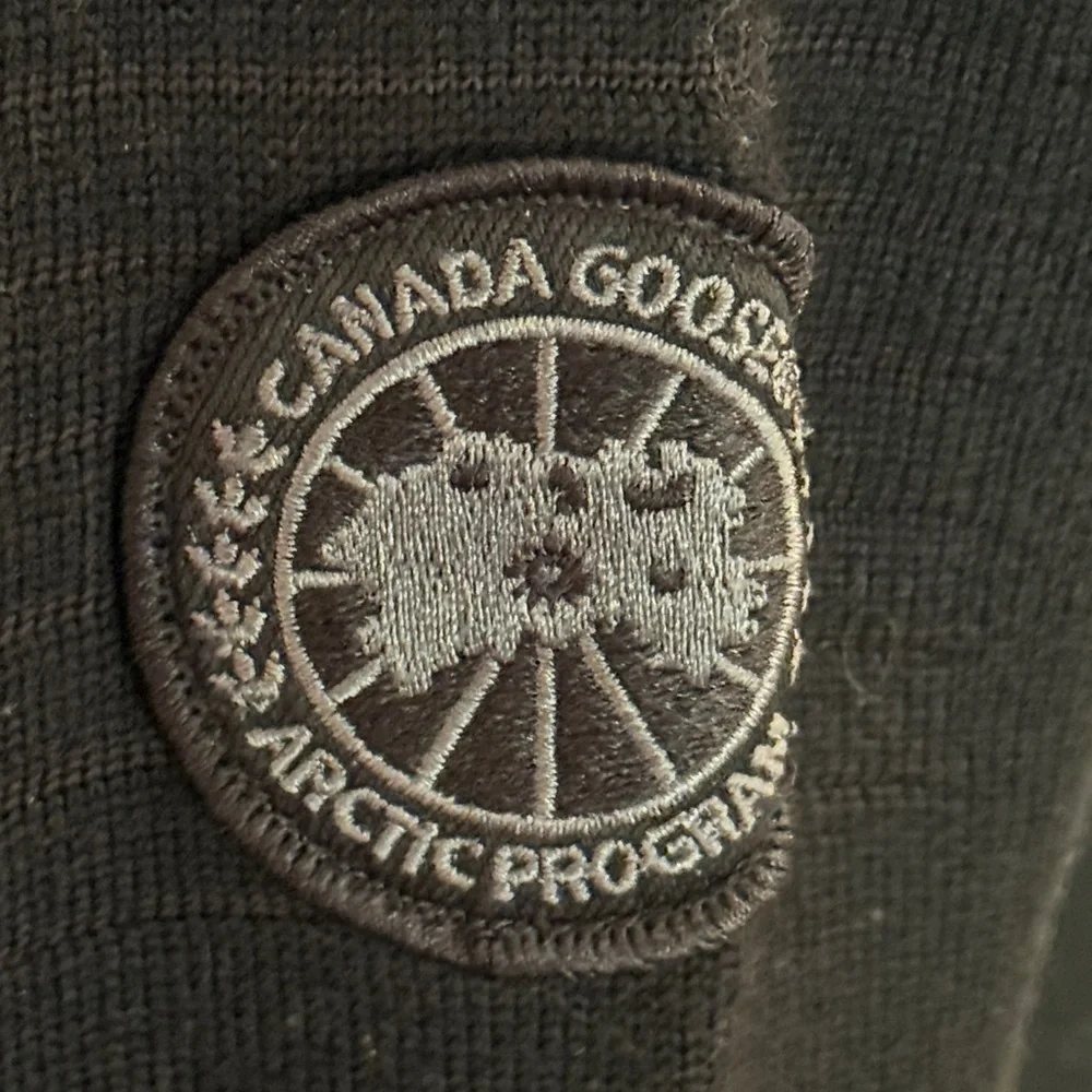 Canada Goose | Sweaters | Canada Goose M Elmvale Black Knit Arctic ...